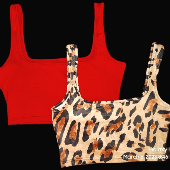 Tops | Nwot Bundle Of 2 Tank Crop Tops M | Poshmark